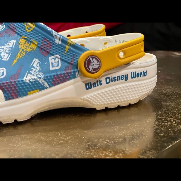 CROCS | Shoes | Disney World 5th Anniversary Cinderella Castle Crocs ...